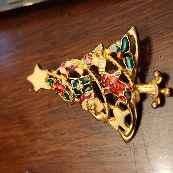 Jewelry | Vintage Enamel Christmas Tree Pin Brooch | Poshmark
